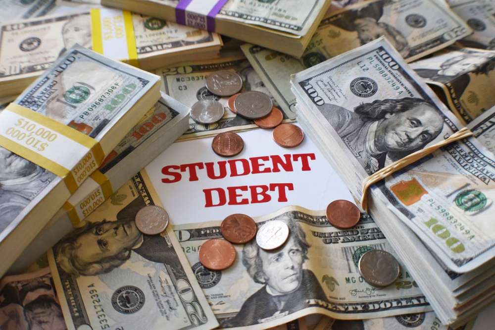 Student Loan Debts and Professional Licenses | Bertolino